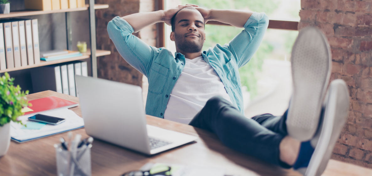 How to Thrive in the 5 Phases of Financial Life | First United Bank