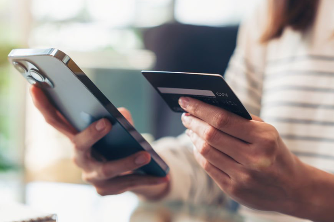 Understanding Your Credit Score: A Beginner’s Guide | First United Bank