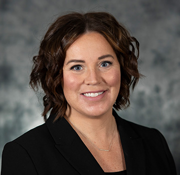 Holly Randall | Hills Bank