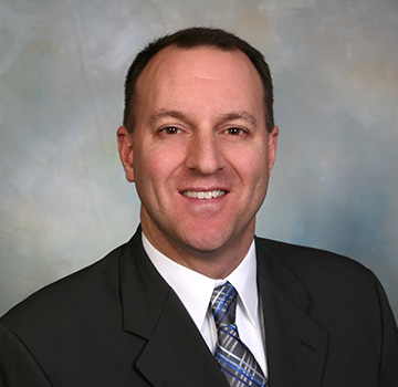Kevin Bachus | Hills Bank