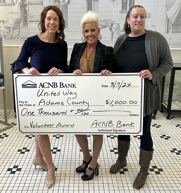 ACNB Bank 2024 Volunteer of the Year Award | Traditions Bank